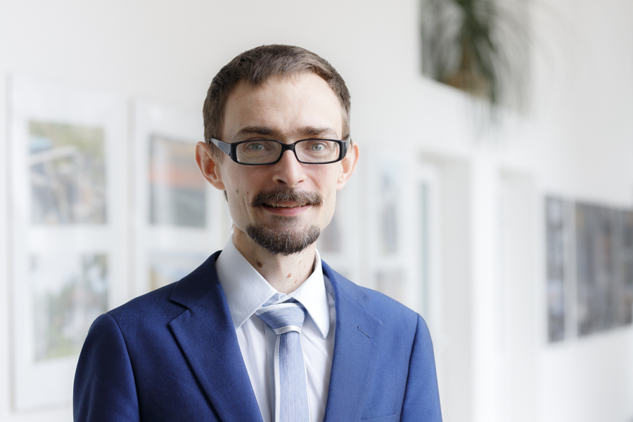 Dr inż. Leszek Gajecki - WSIiZ w Rzeszowie